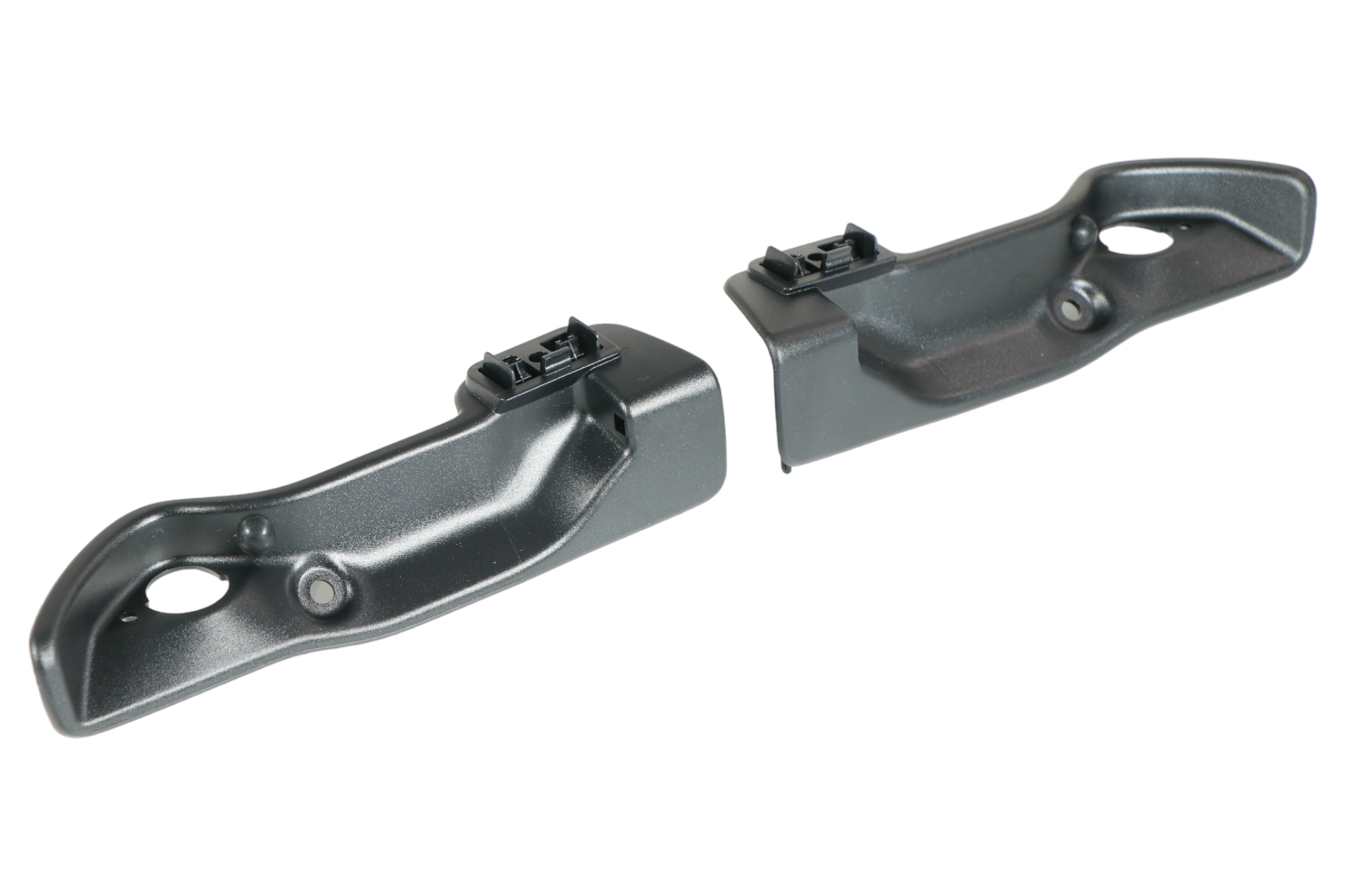 Set of recessed grips under the locking handle on the Mercedes W124 ...
