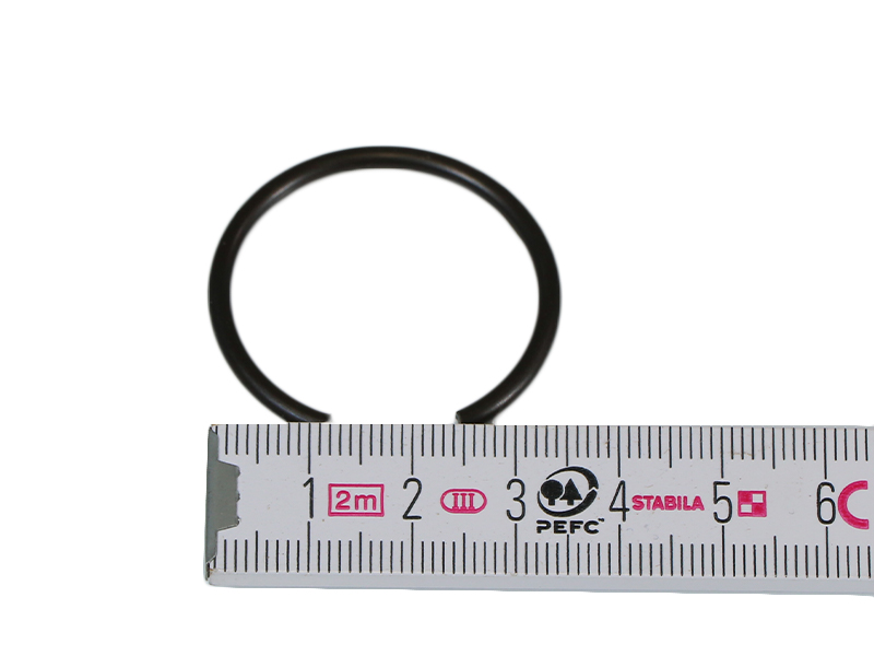 Snap ring on Mercedes W108 W110 W111 W113 thrust strut – TOP CLASSIC ...